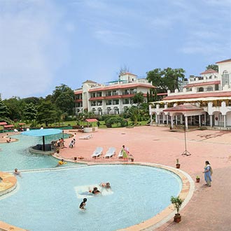 Khanvel Resort SILVASSA Hotel Package | Wonder Earth Tour :- Ghoomo Dil ...